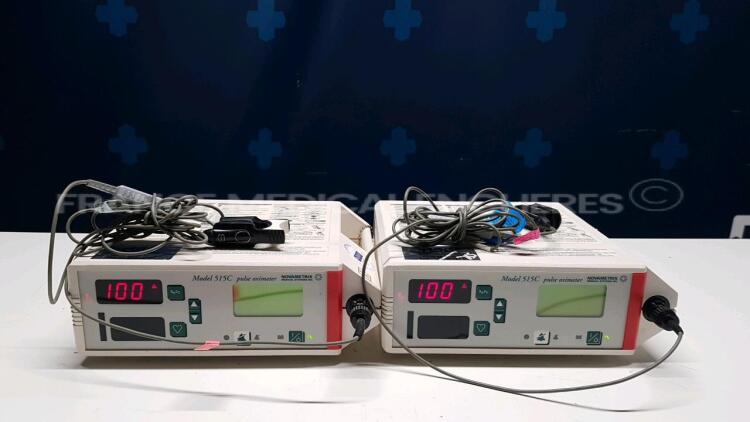 Lot of 2 x Novametrix Oximeters Model 515C (Both power up)